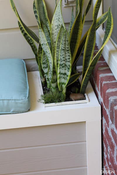 Easy DIY Outdoor Banquette/Bench - Deeply Southern Home