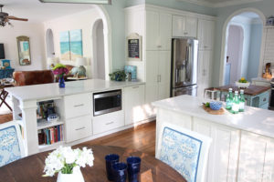 Build it: Custom Kitchen Bookcase - Deeply Southern Home