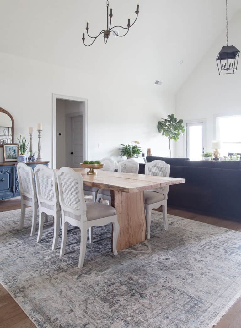 Simply Spring Home Tour - Deeply Southern Home