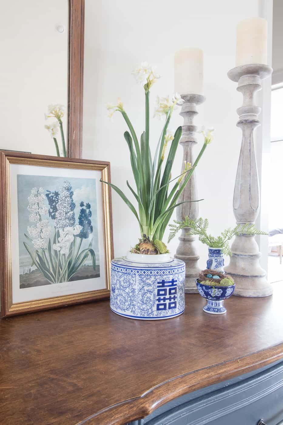 Simply Spring Home Tour - Deeply Southern Home